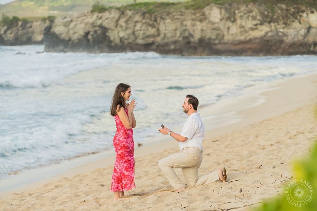 A Sunset Suprise - Sam & Stephanie's Maui Proposal Portrait