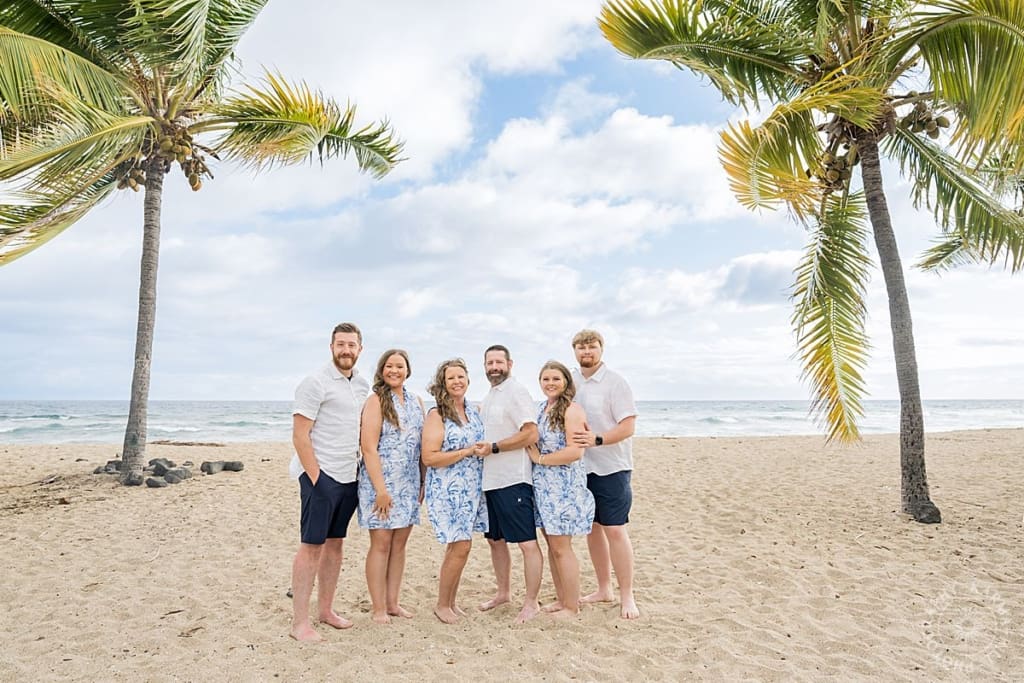 Big Celebrations – The Montgomery’s Big Island Family Portrait