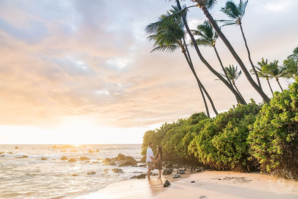 Our Annoucement - Mornida & Zach's Maui Couples Portrait
