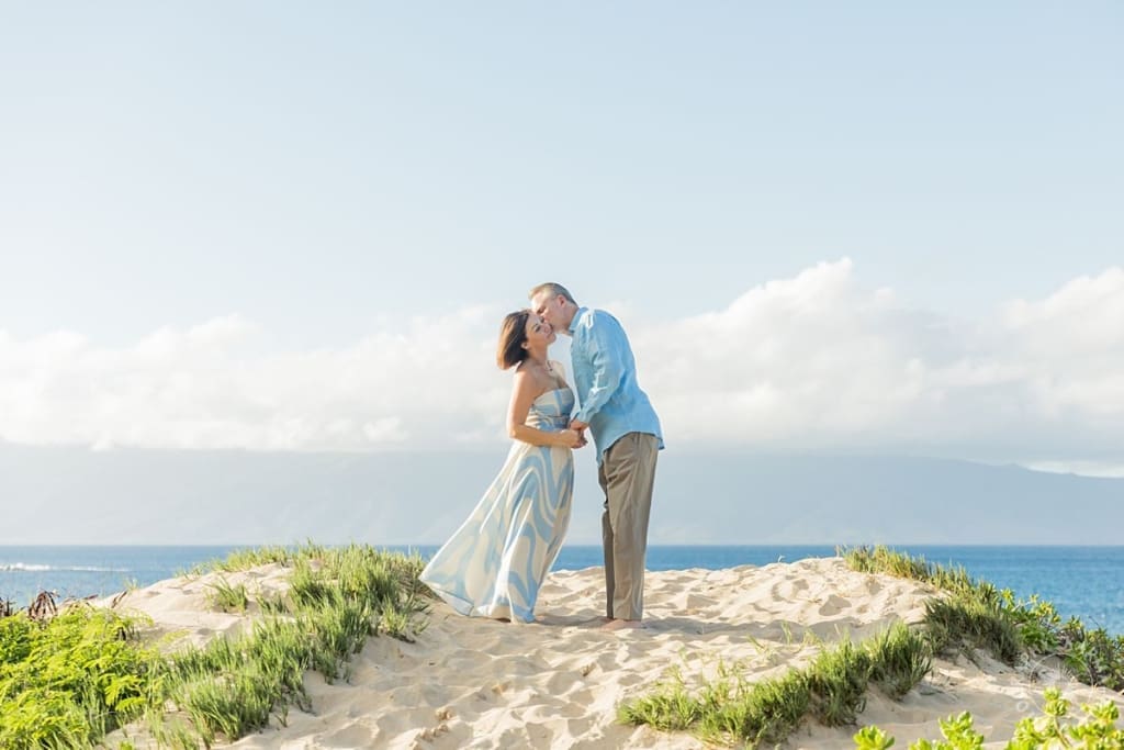 Celebrating Our Engagement - Lindsay & Rick's Maui Couples Portrait
